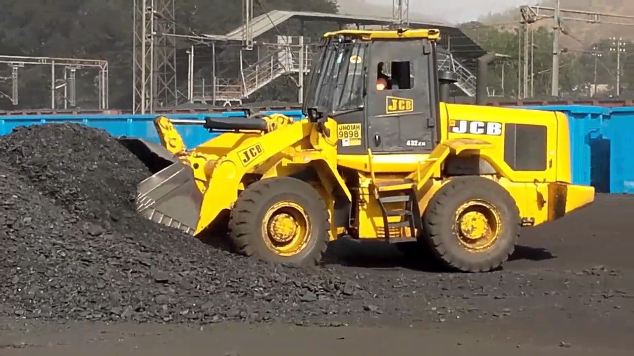 Load coal in a rack (train) from siding - YouTube