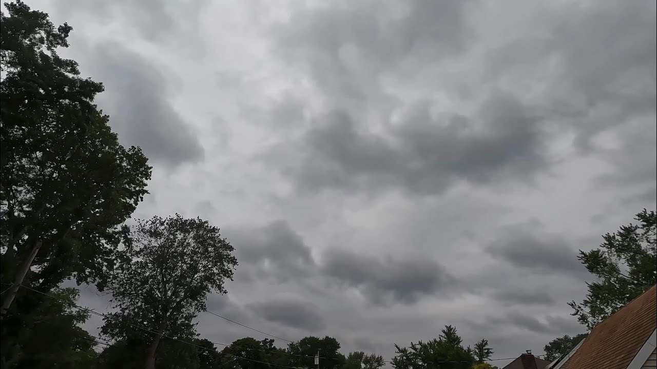 GWC Time Lapse - Easterly Flow Continues - June 22, 2023 - YouTube