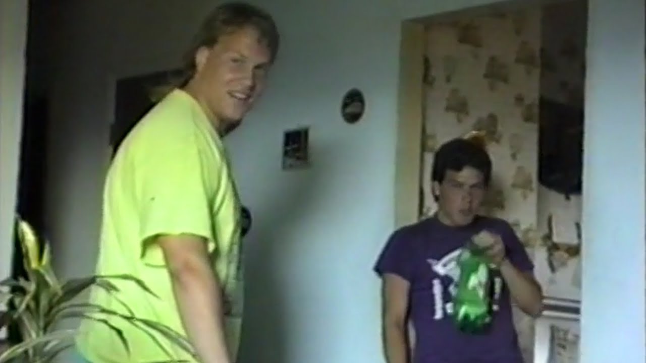 1990s - Growing up Gen X - Friends Hanging Out - YouTube