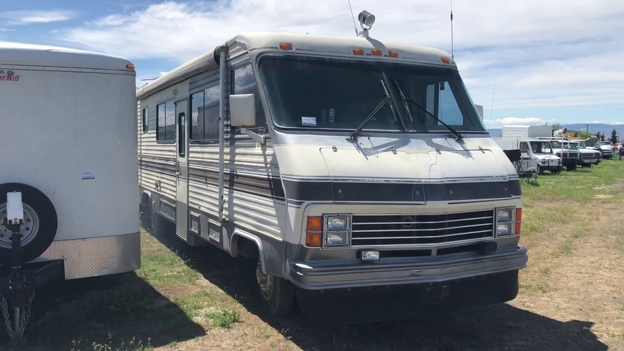 Lot 31 1988 LaSalle Champion Motorhome - YouTube