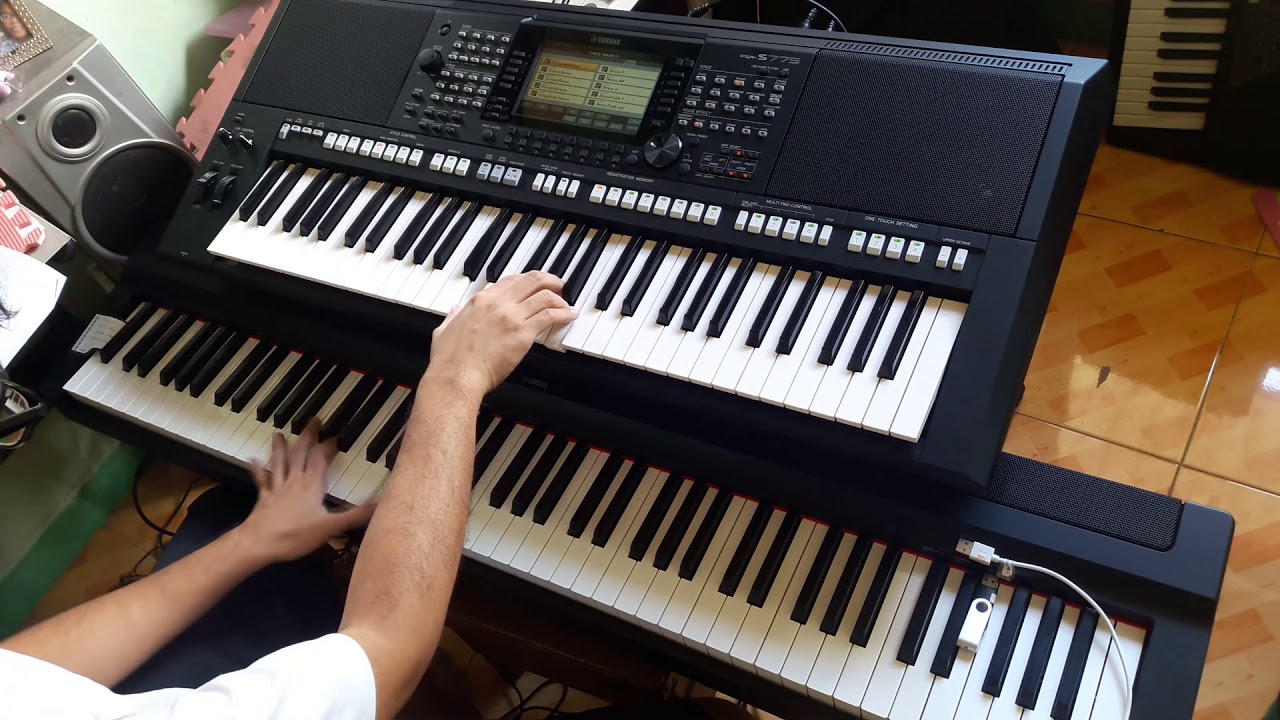 Santo - Two-keyboard Cover - YouTube