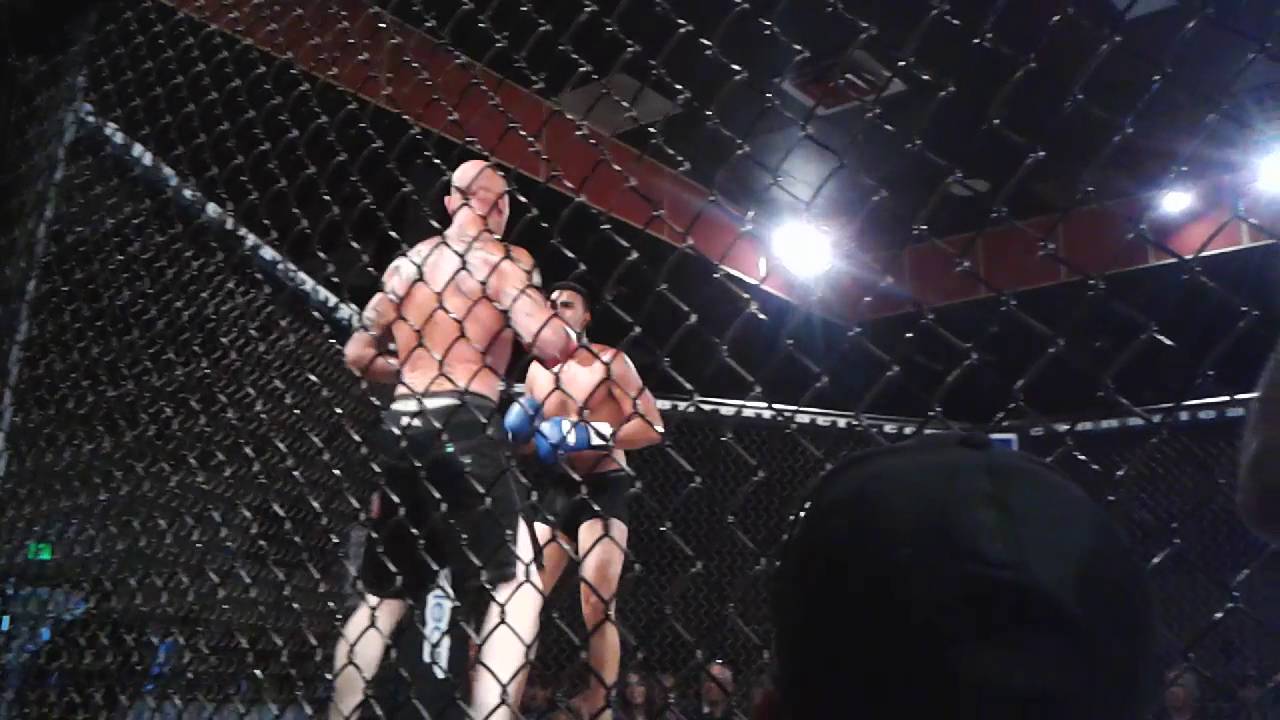 Charlie Ashurst last fight - YouTube