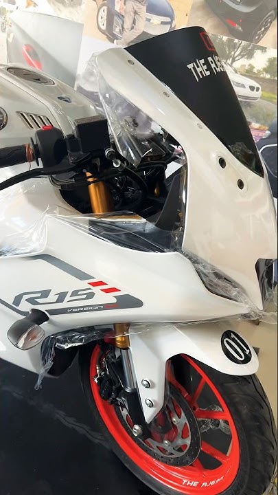 Yamaha R15 v4 PPF /Lamination #shorts #ppf #r15v4 #yamahar15 #yamahar15v4 - YouTube