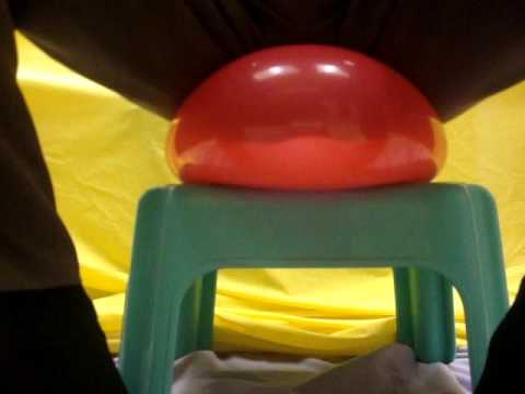 Triple Red Balloon Sit to Pop - YouTube