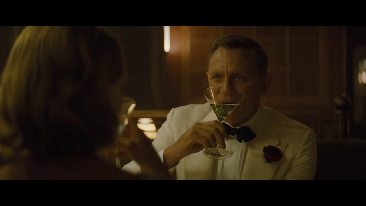 Spectre 2015 - Daniel Graig vs Batista - YouTube