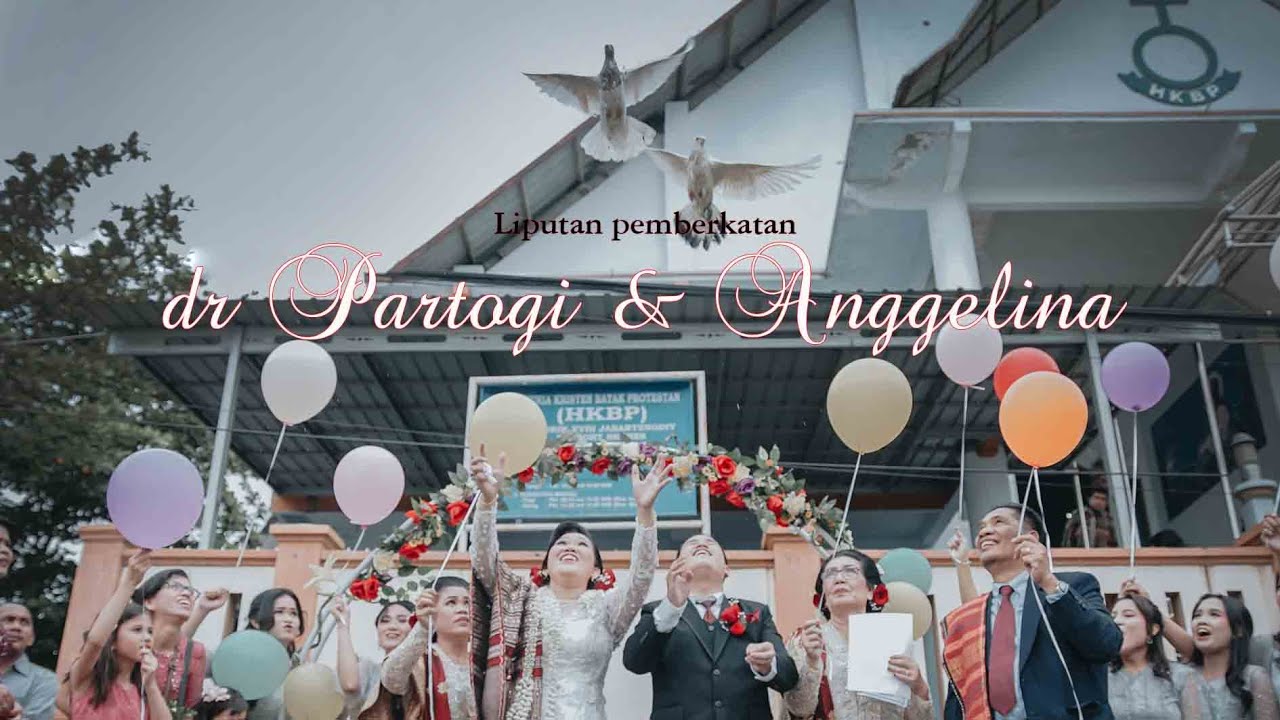 liputan Pernikahan adat batak dr Partogi & Anggelina part 1 - YouTube