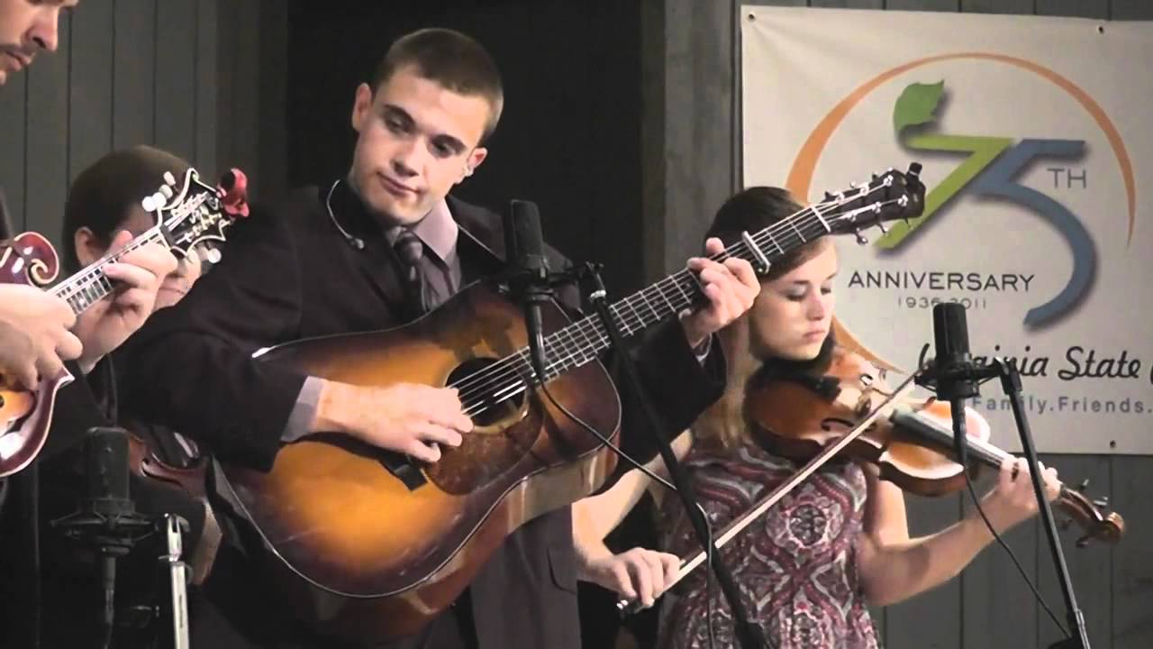 Andy Buckner- ETSU Bluegrass Pride Band at Papa Joe Smiddy Mountain ...