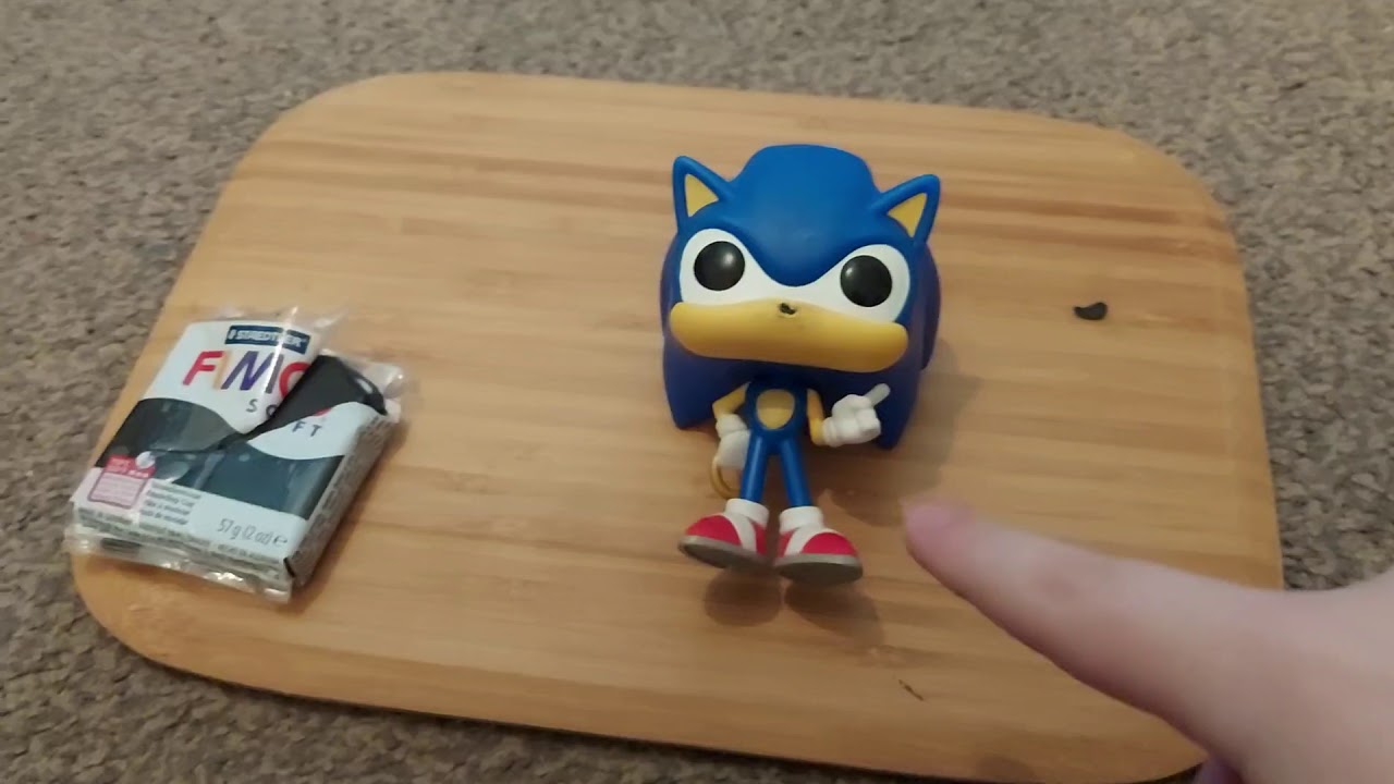 How to fix a Sonic the Hedgehog Funko Pop nose - YouTube