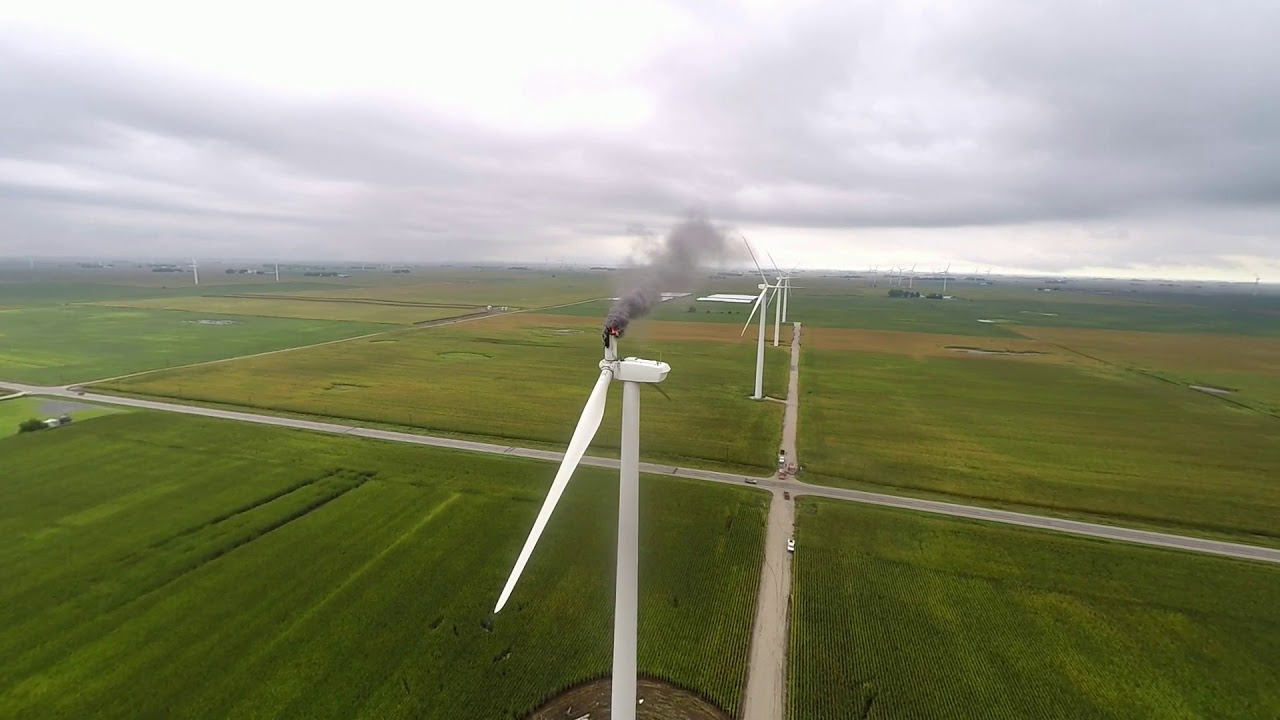Wind Turbine Fire - YouTube