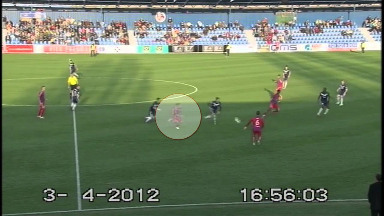 Stef Wijlaars Defensive midfielder 2011-2012 - YouTube