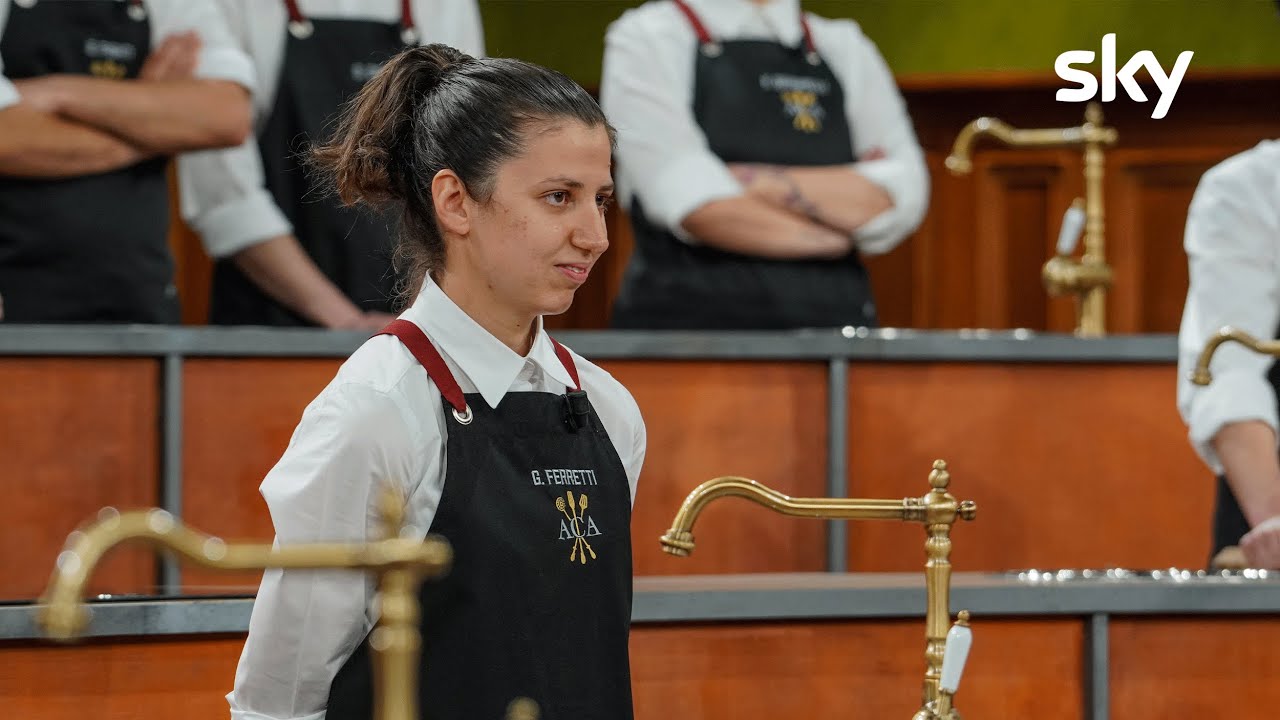 Giulia Ferretti - Antonino Chef Academy | Terza Stagione - YouTube