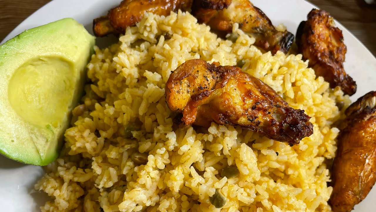 Moro de guandule con coco 🥥 - YouTube