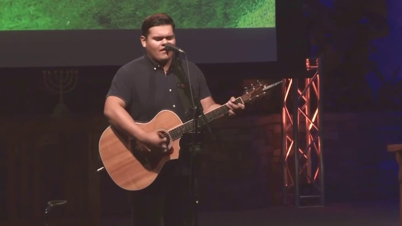 Jesse Jimenez & Open Door Worship at Calvary Chapel Downey - YouTube