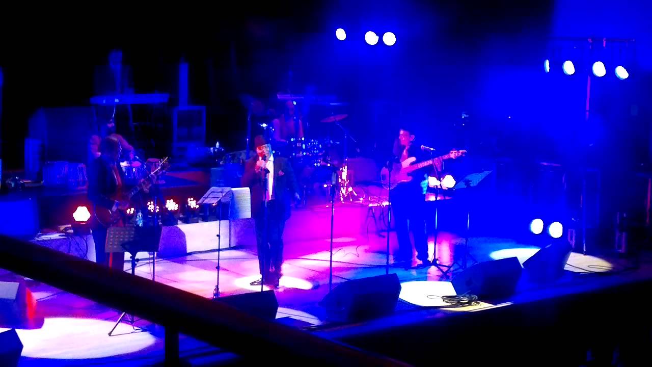 An Audience with Chirag Pehchan - Intro and Parda - YouTube