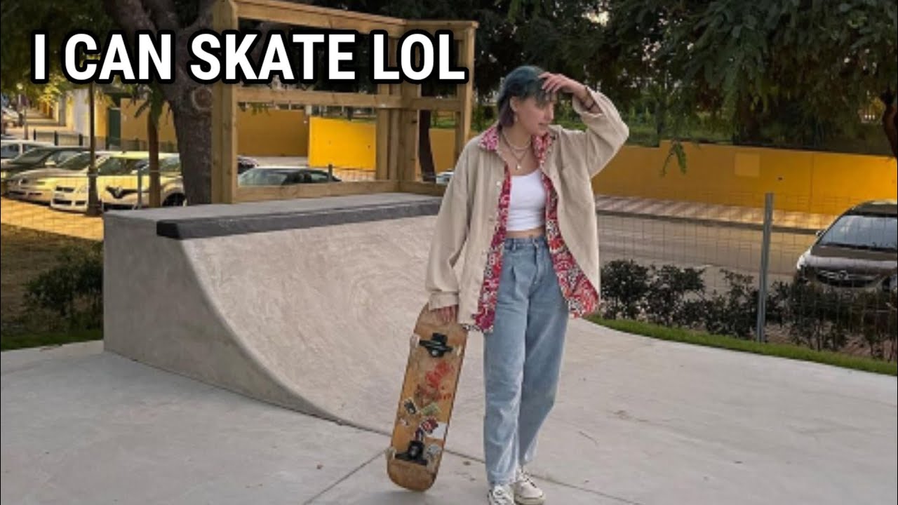 Sis Vs Bro Karina Kurzawa Skating Youtube