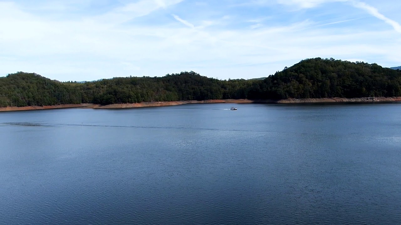 Beautiful Hiwassee Lake from Hiwassee Dam, N C - YouTube