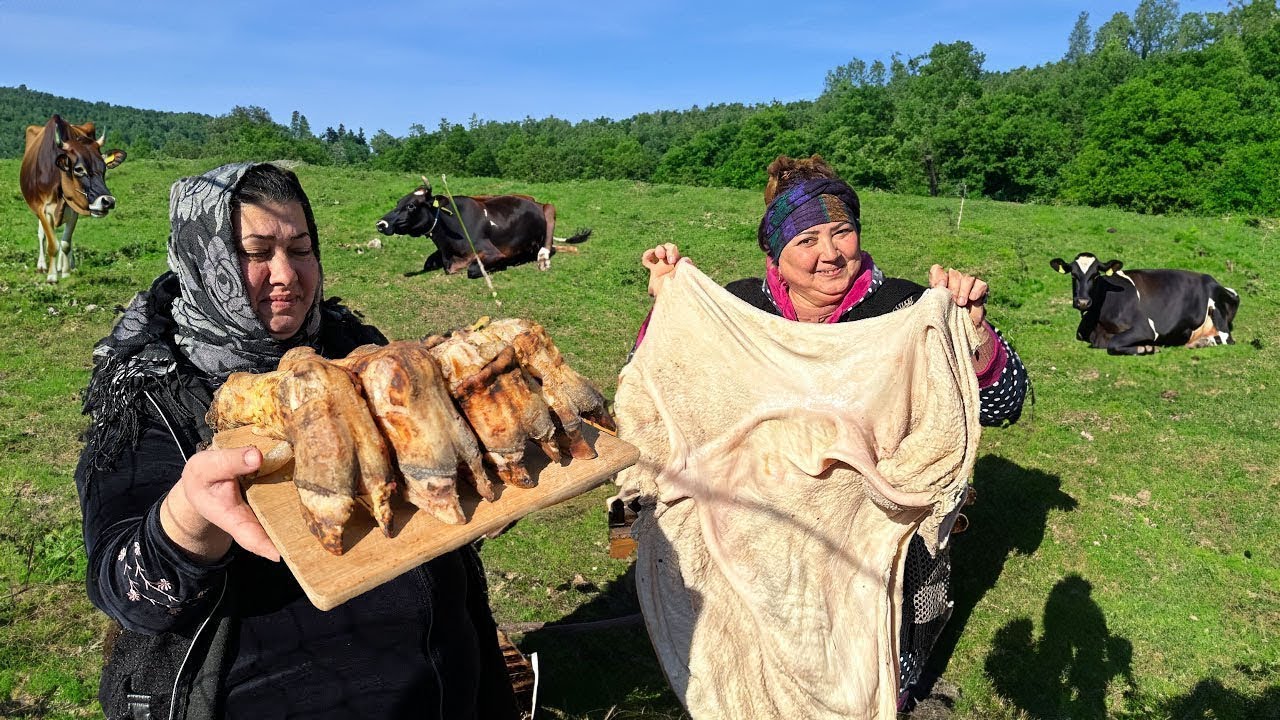 Natural Village Style Soup Khash from Cattle Hooves and Stomach - YouTube