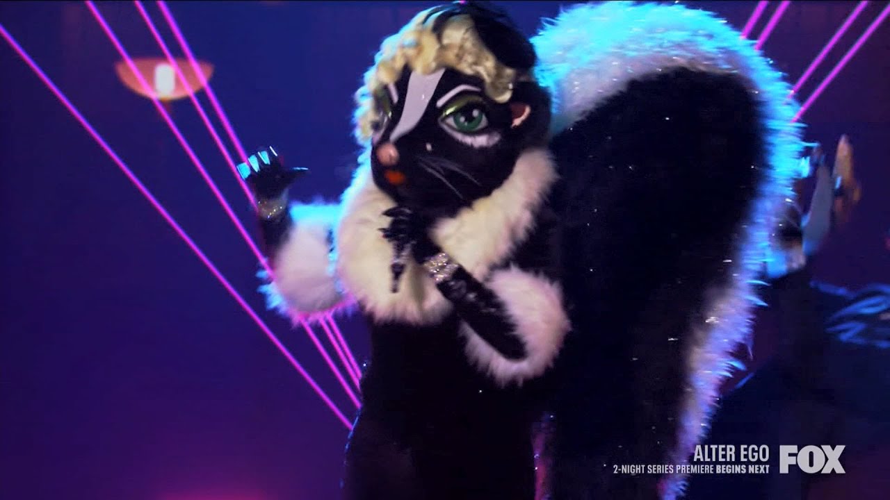The Masked Singer 6 Skunk sings Diamonds by Sam Smith - YouTube