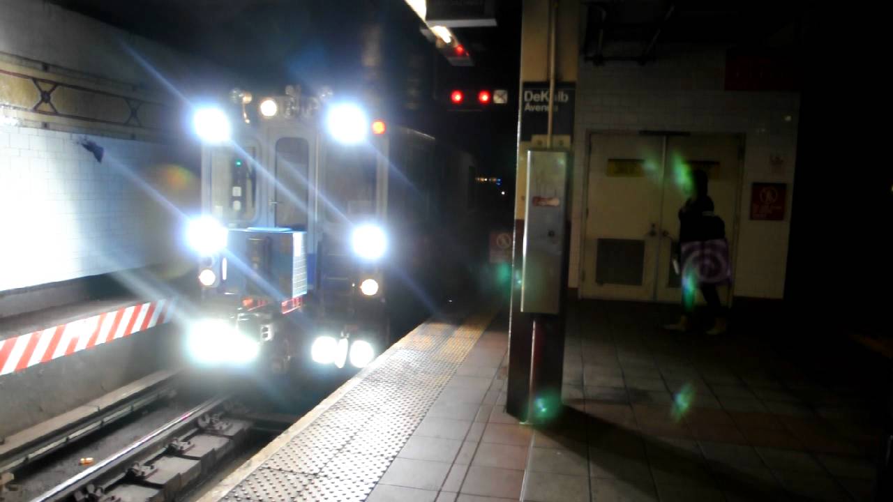 MTA NYC Subway - Track Geometry Car via DeKalb Av - YouTube