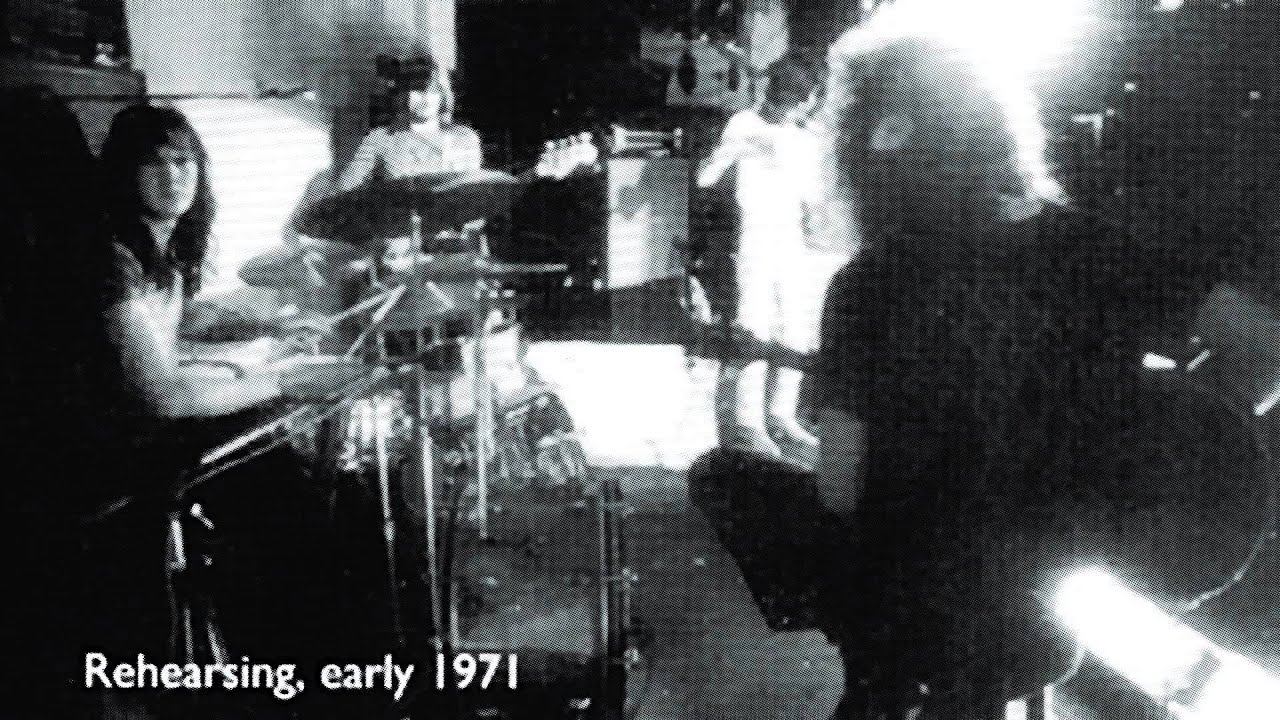 King Crimson: Ladies Of The Road - Rehearsal (1971) Instrumental - YouTube
