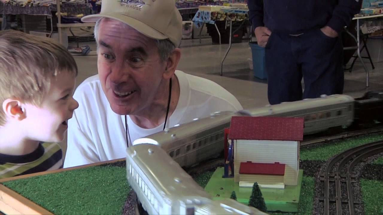 Greater Wayne County Train and Toy Show - YouTube