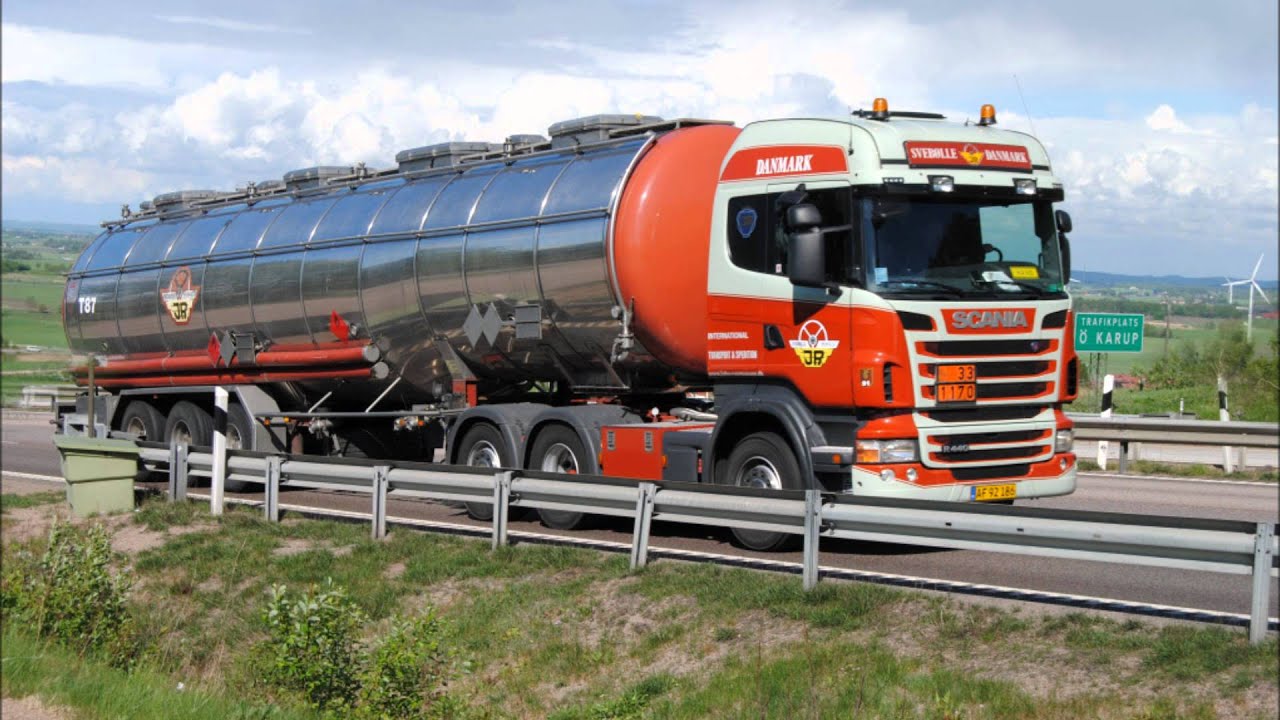 Lastbilar 15 Trucks 15 - YouTube