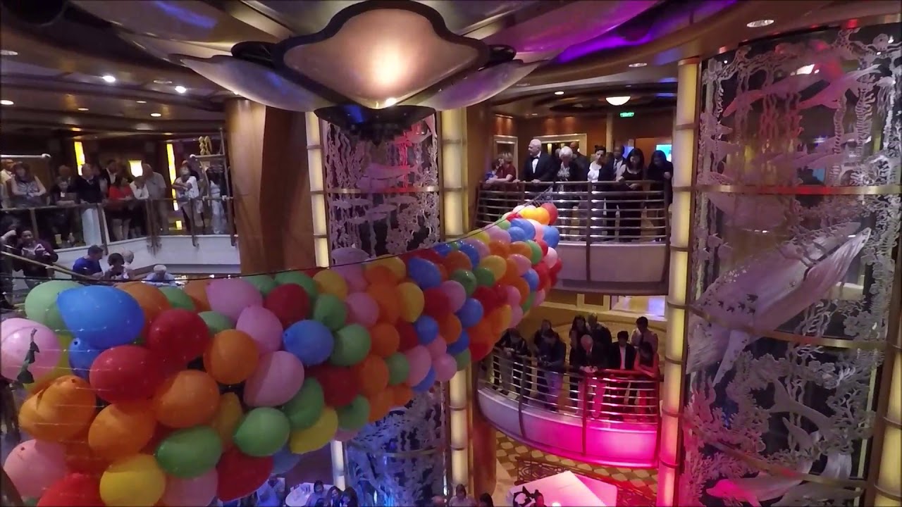 Balloon Drop Party Caribbean Princess ( part 2) ☆Crocodile Rock☆ March ...