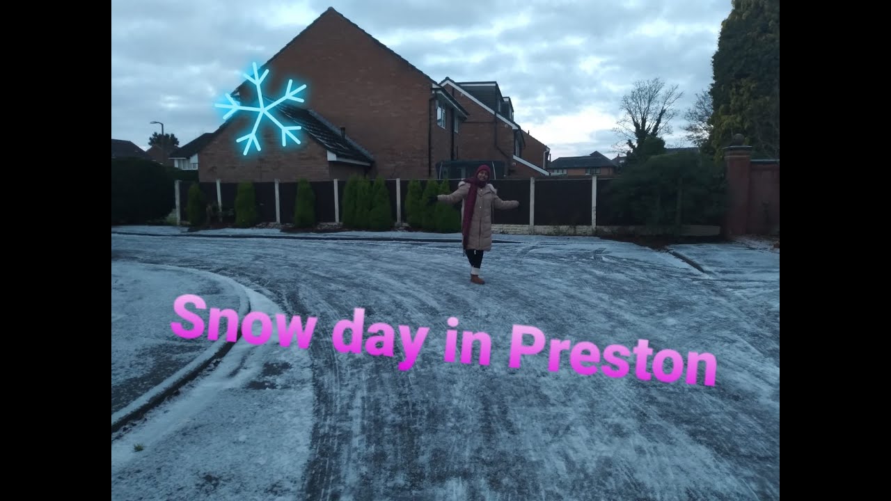 Snow day in Preston #uk - YouTube