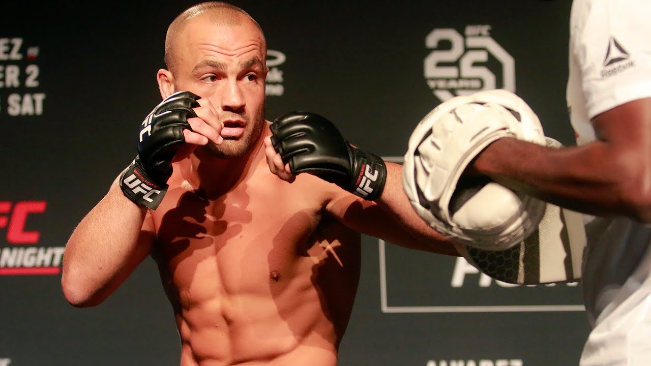 UFC Fighters host open workouts in Calgary - YouTube