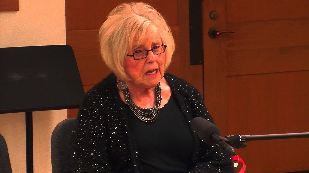 Holocaust survivor Janet Applefield speaks to Harvard workshop - YouTube
