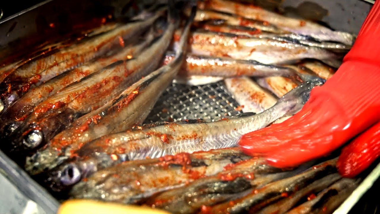 [Korean Food] Cooking Dried Pollack Soup - YouTube