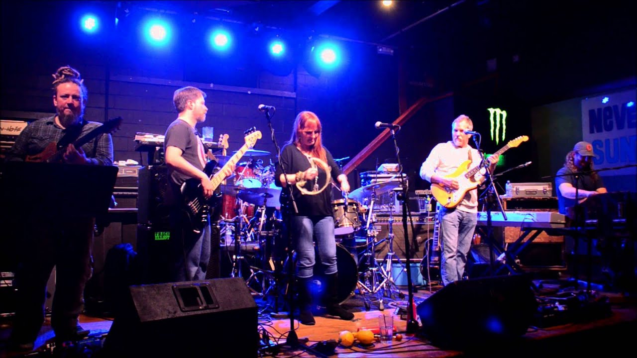 Deepwater Junction, "Train Station Boogie", 12/11/15 - YouTube