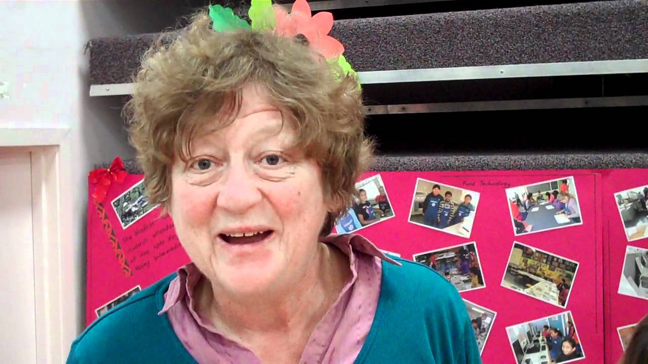 Liz O'Callaghan - YouTube