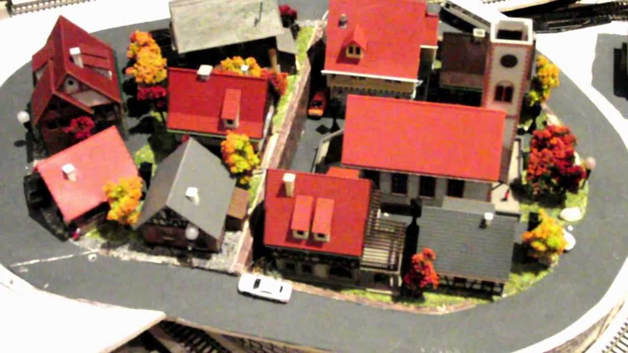 Faller Car system Spur Z, funktionsfähiger Bus - YouTube