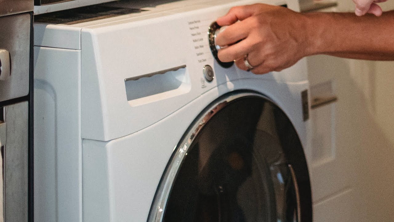 HOW TO CLEAN YOUR WASHING MACHINE - YouTube