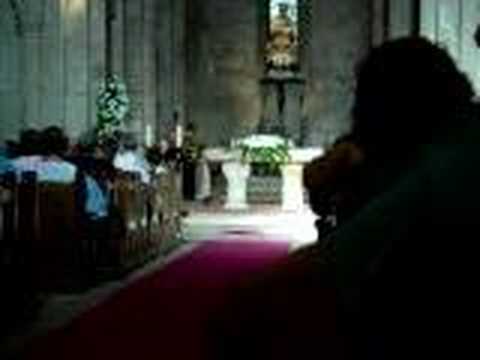 Gregorian Monks Singing - YouTube