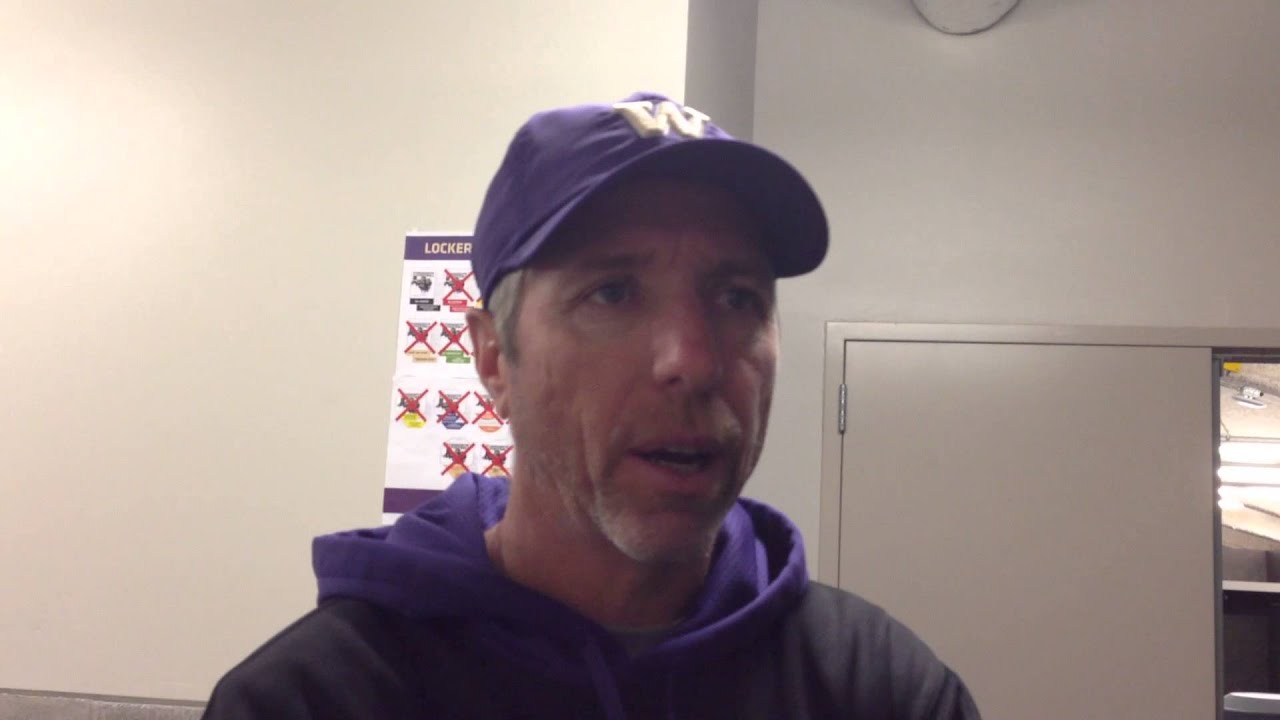 UW offensive line coach Chris Strausser on Thursday, 10/1/15 - YouTube