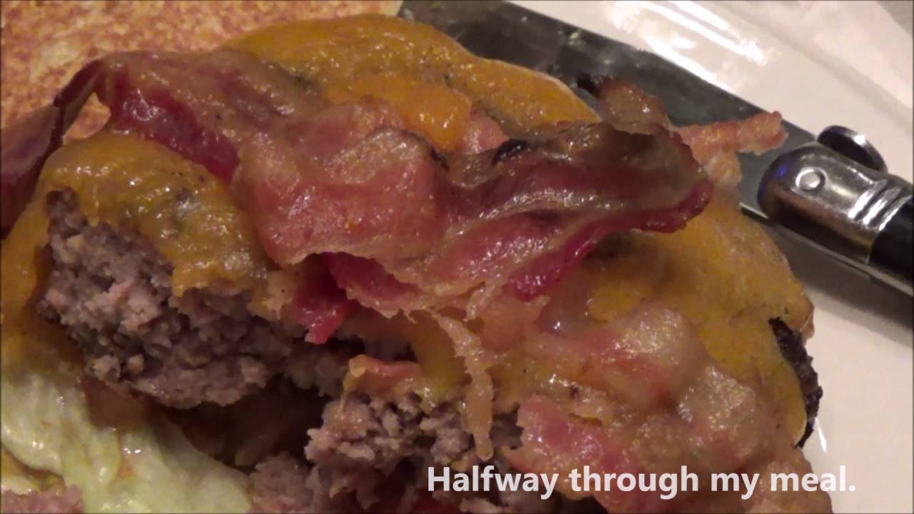 Hard Rock Cafe Washington DC Legendary Burger Dinner - YouTube