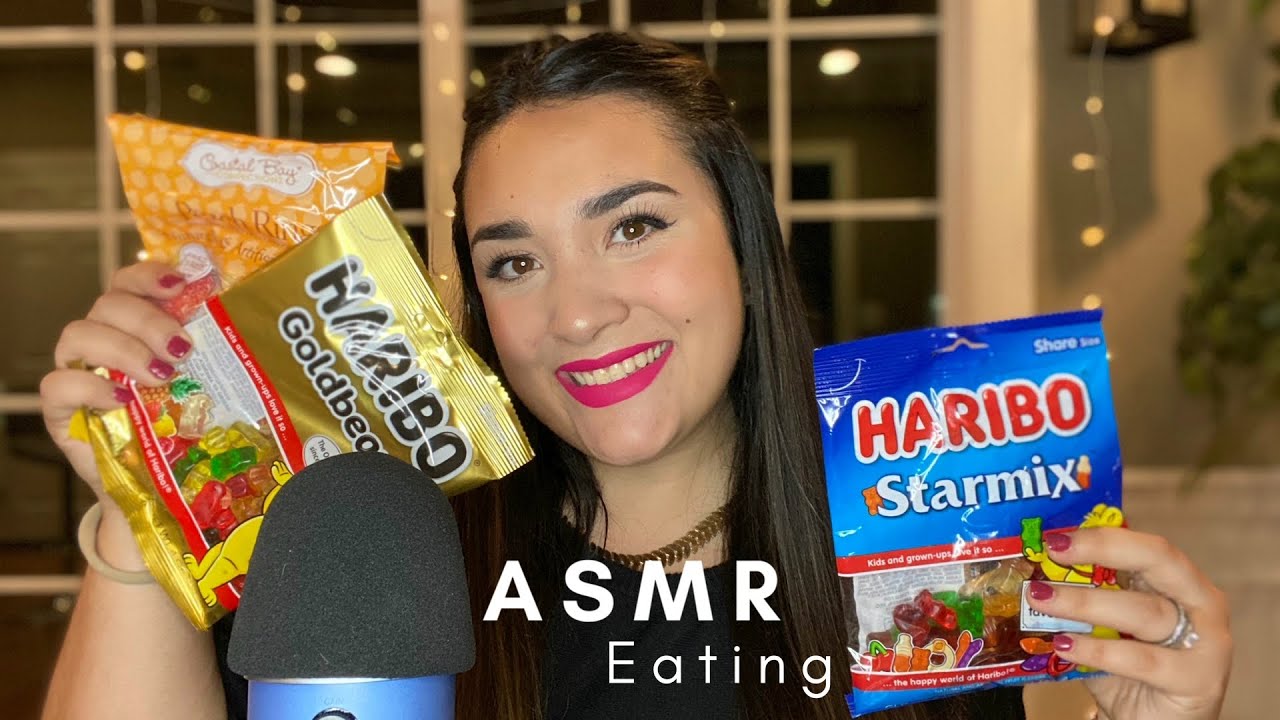 ASMR EATING GUMMIES/ COMIENDO GOMITAS - YouTube