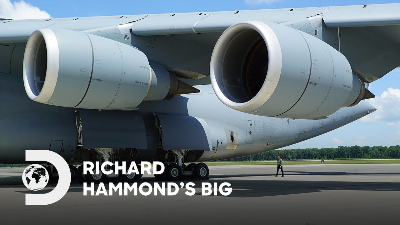 Richard Hammond's Big: The US Military's Biggest Aircraft - YouTube
