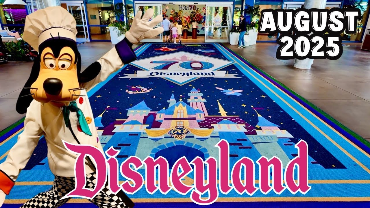 Walkthrough of the Disneyland Hotel and a visit with Chef Goofy ...