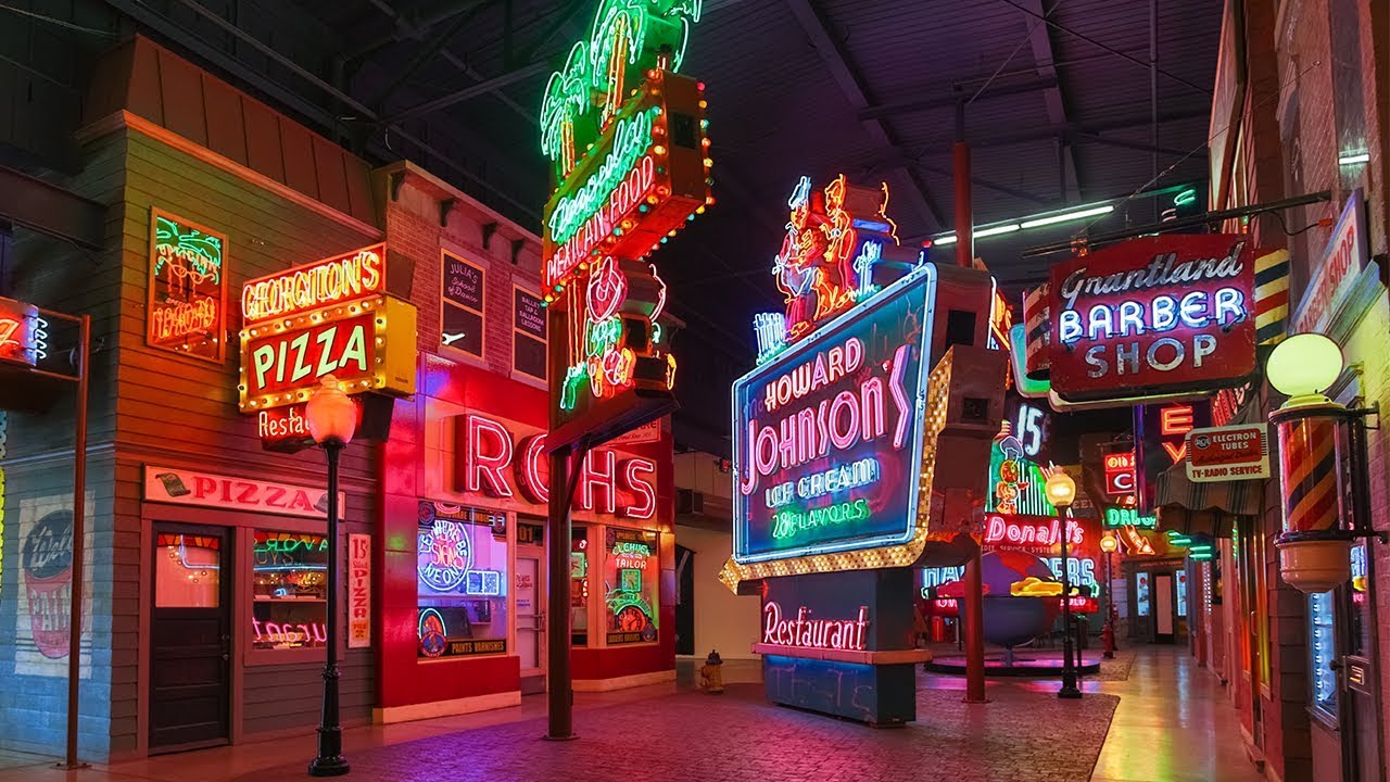 American Sign Museum Video Tour - Main Street Exhibit - YouTube