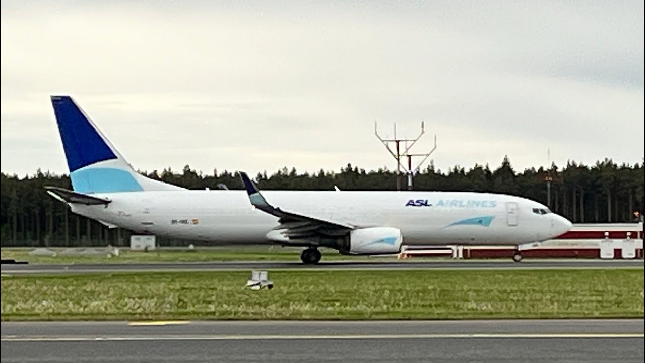 Asl Airlines B737 taxi at Tallinn Airport 🇪🇪 - YouTube