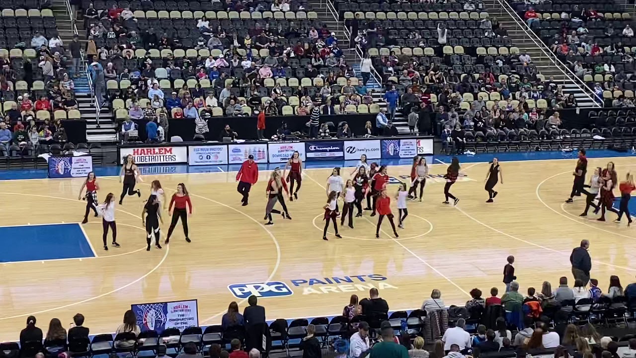 MILLENNIUM DANCE COMPLEX AT THE HARLEM GLOBETROTTERS HALFTIME SHOW - YouTube