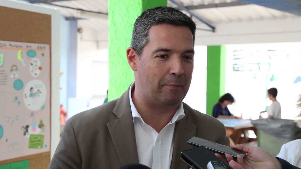 José Javier Ruiz Arana, Alcalde de Rota - YouTube