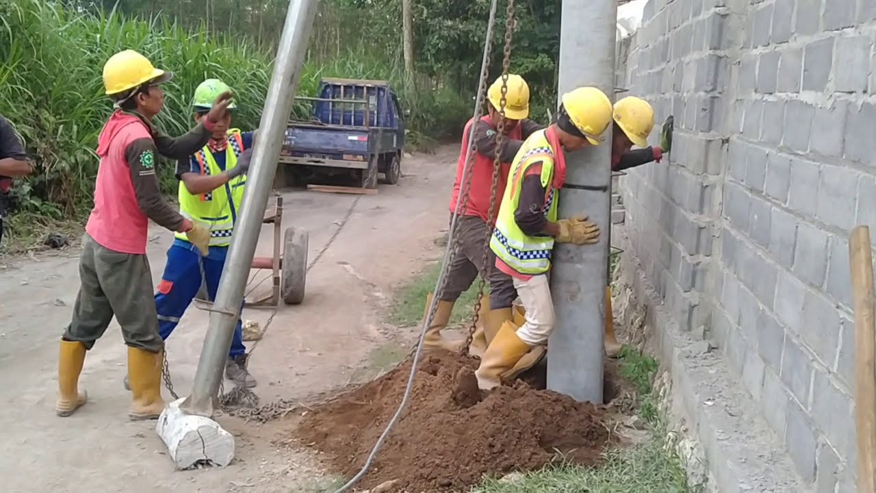 Cara memasang tiang listrik PLN - YouTube