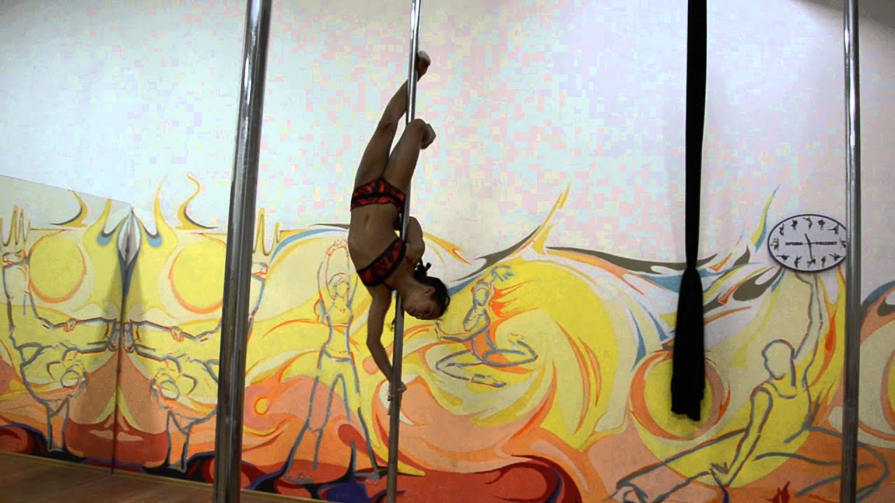 "EMILI MOSKALENKO (Emily Moskalenko ) is preparing for the championship ...