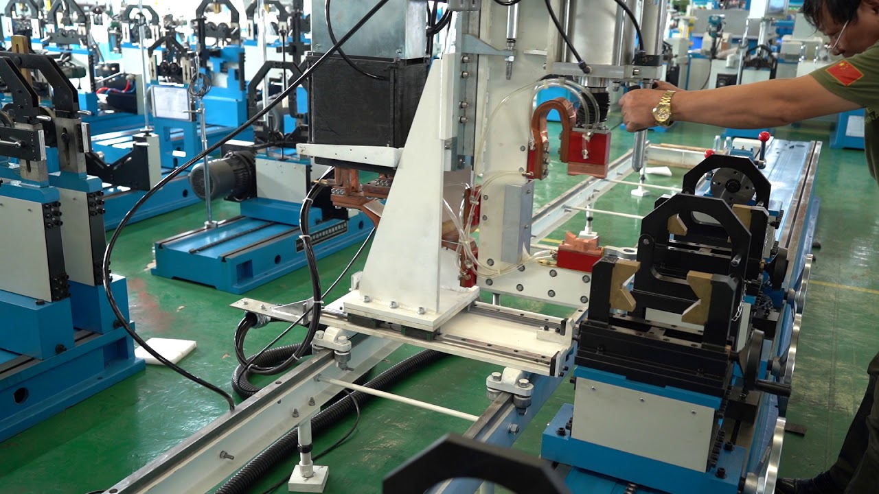 On site video of welding machine---JP balancing machine company - YouTube