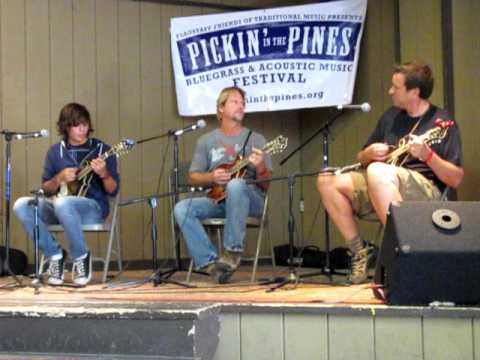 Cherokee Shuffle -- Mandolin Workshop - YouTube