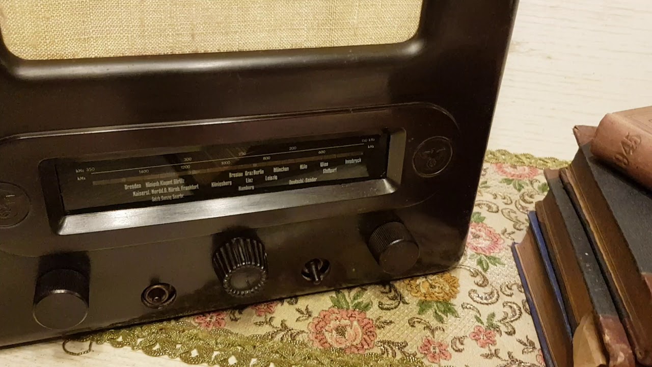1938-1941, Volksempfänger VE 301 Dyn - YouTube